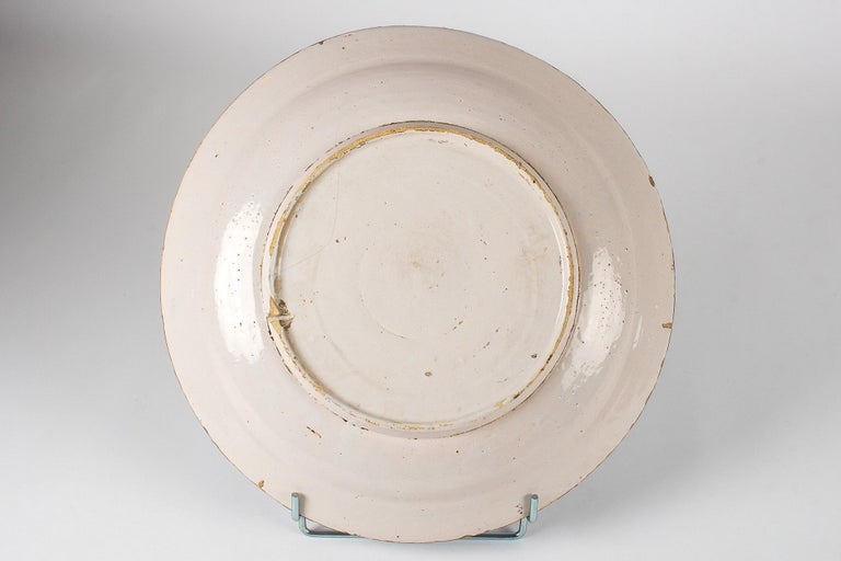 Mid-18th Century, Delft Faience Round Dish, circa 1750 For Sale at 1stDibs