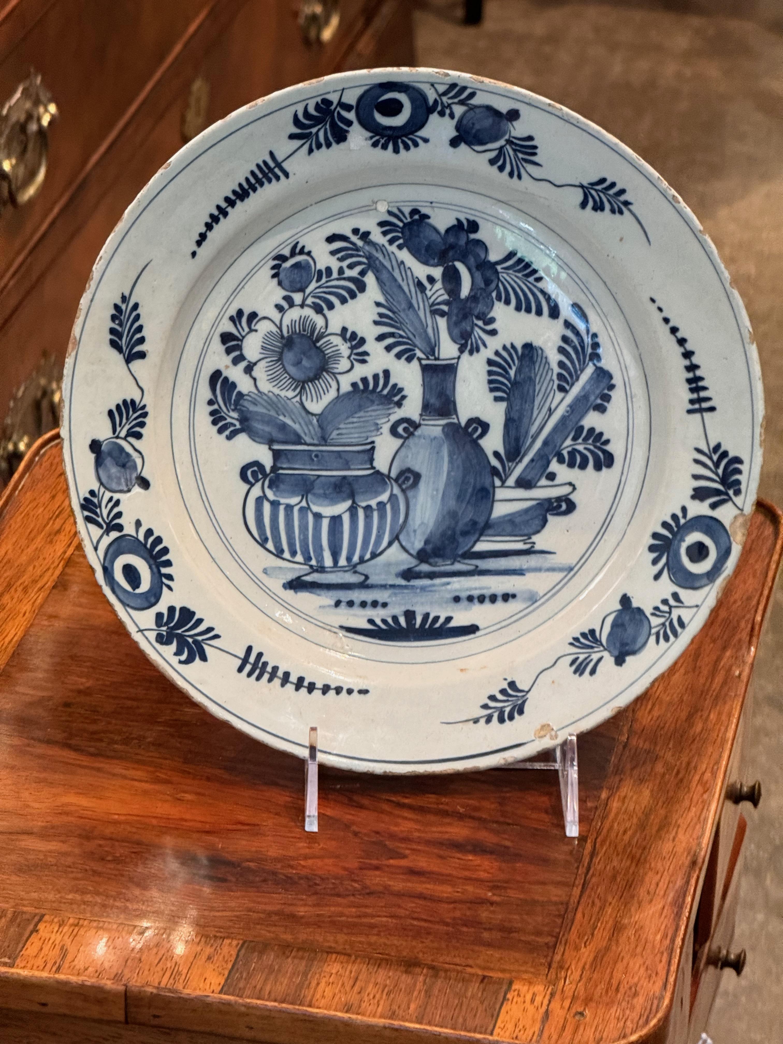 Mid 18th Century Delft Plate For Sale at 1stDibs