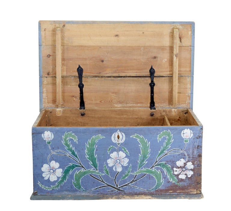 Mid 18th Century Hand Painted Scandinavian Box at 1stDibs
