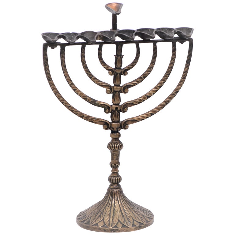 Mid-18th Century Italian Bronze Hanukkah Lamp Menorah For Sale at 1stDibs