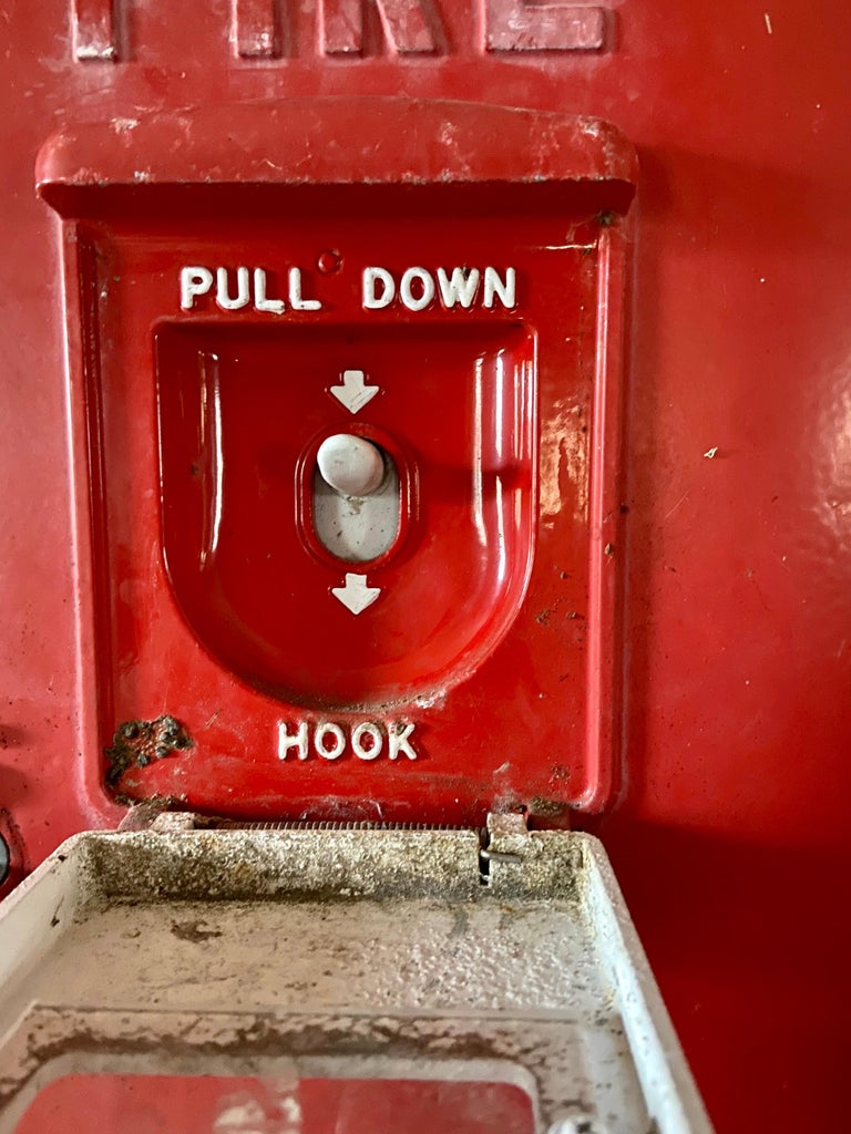 Mid-1900s Red Gamewell Cast Iron Fire Alarm Master Box w/ Western ...