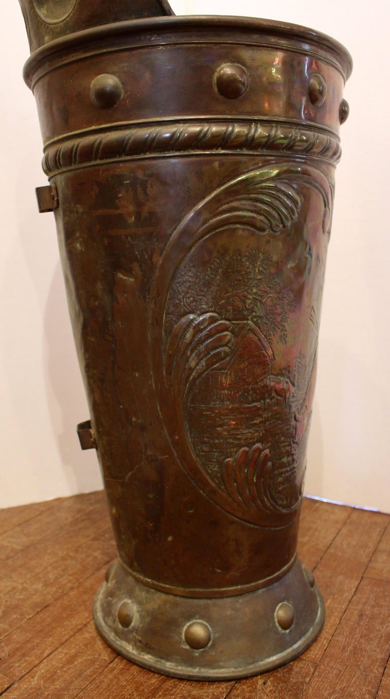 Mid-19th Century French Copper Grape Hod For Sale at 1stDibs