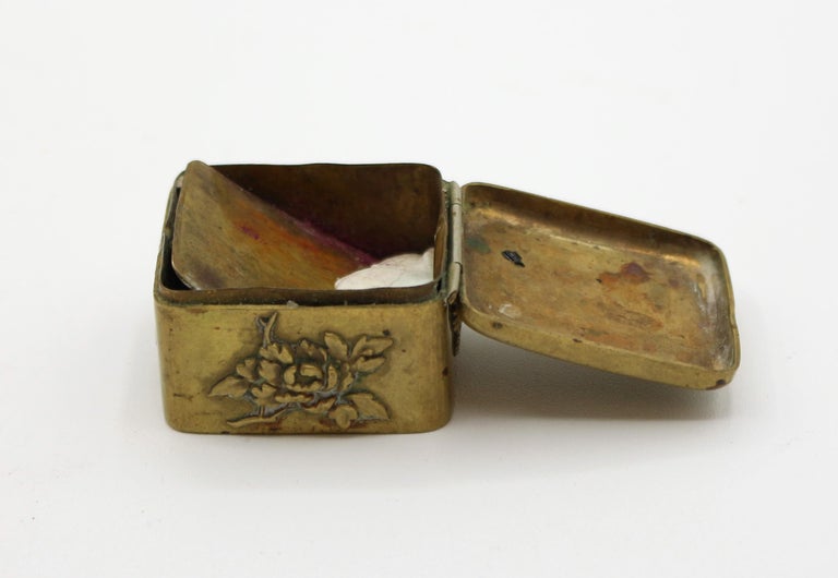 Mid-19th Century Japanese Meiji Period Bronze Stamp Box For Sale at 1stDibs