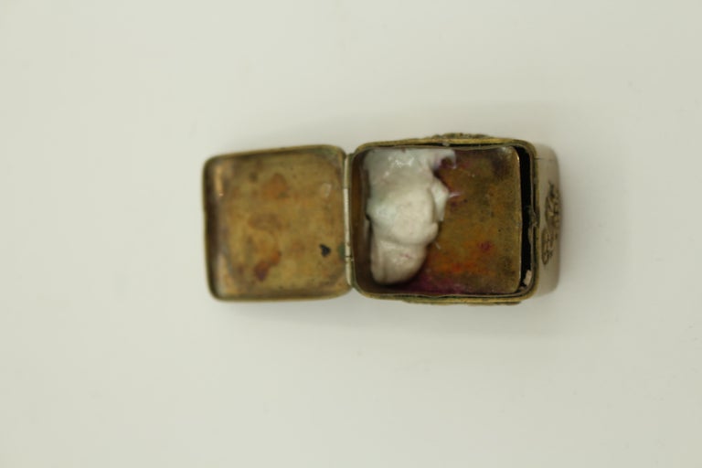 Mid-19th Century Japanese Meiji Period Bronze Stamp Box For Sale at 1stDibs