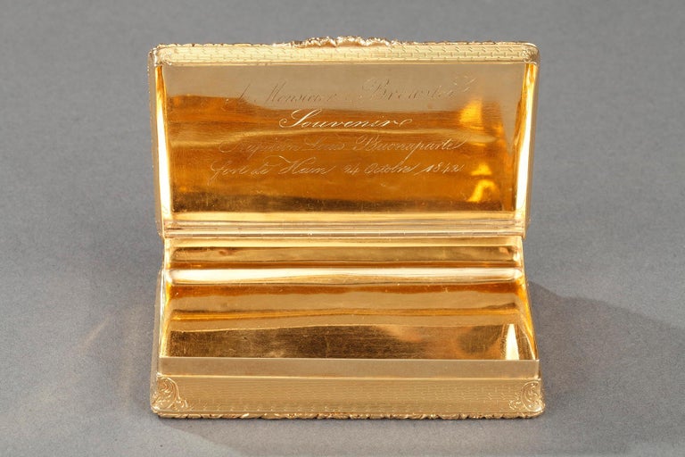 Mid-19th Century Snuff Box with Napoleon Bonaparte Medallion For Sale ...