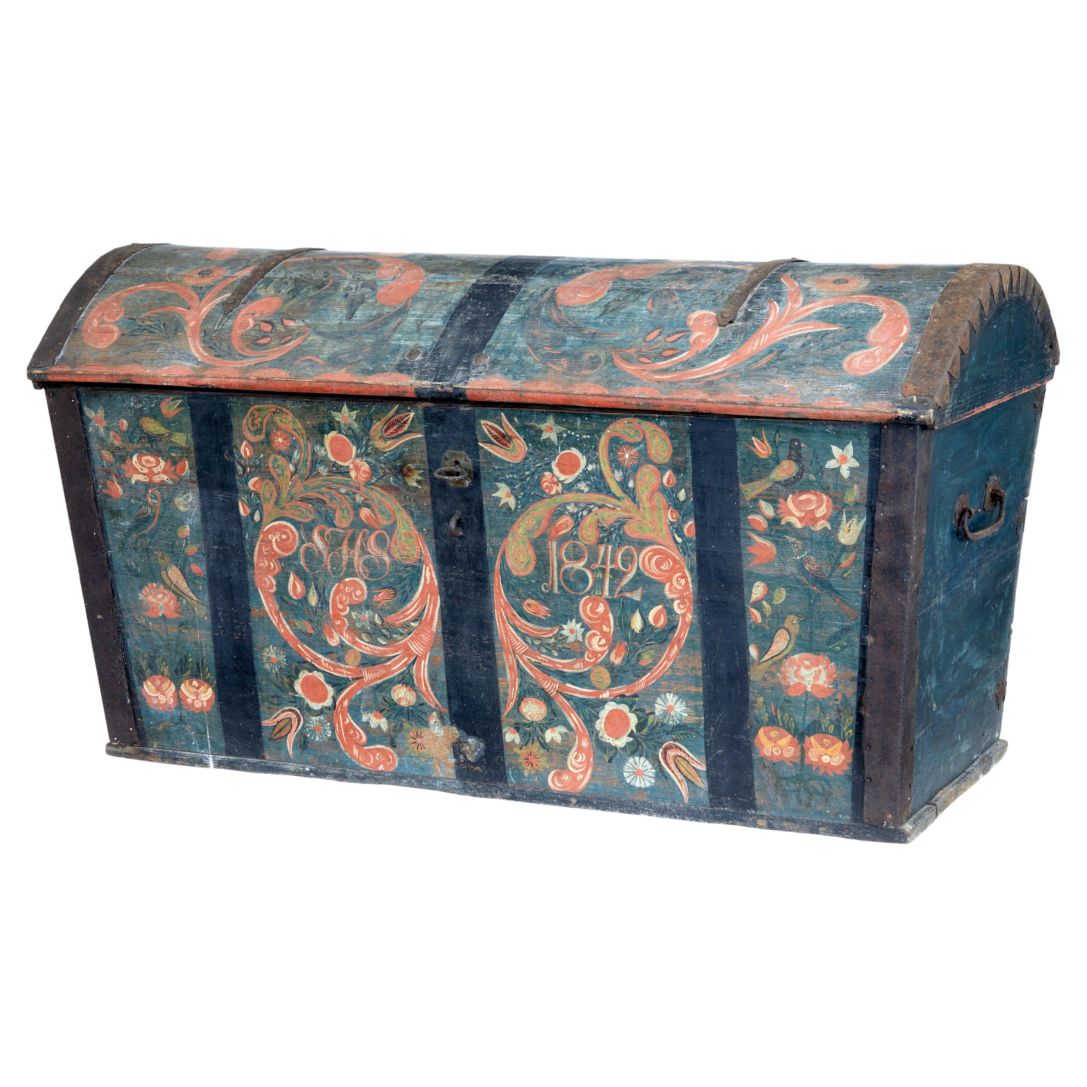 19th Century Victorian Rustic Pine Dome Top Trunk For Sale at 1stDibs