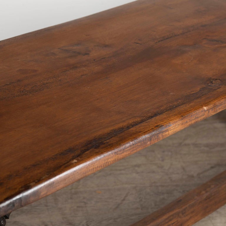 Mid-19th Century Tuscan Dining Table For Sale at 1stDibs
