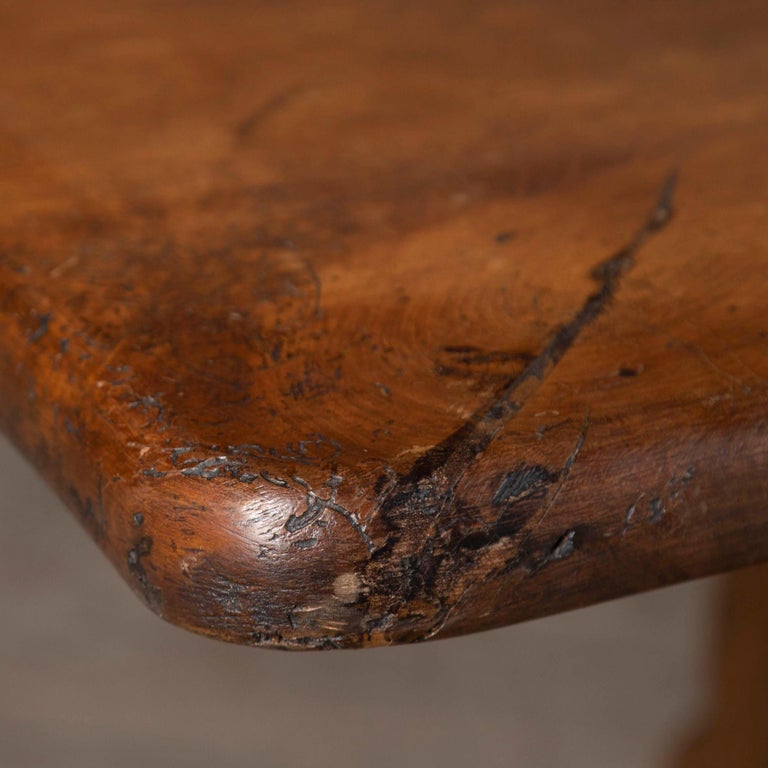 Mid-19th Century Tuscan Dining Table For Sale at 1stDibs