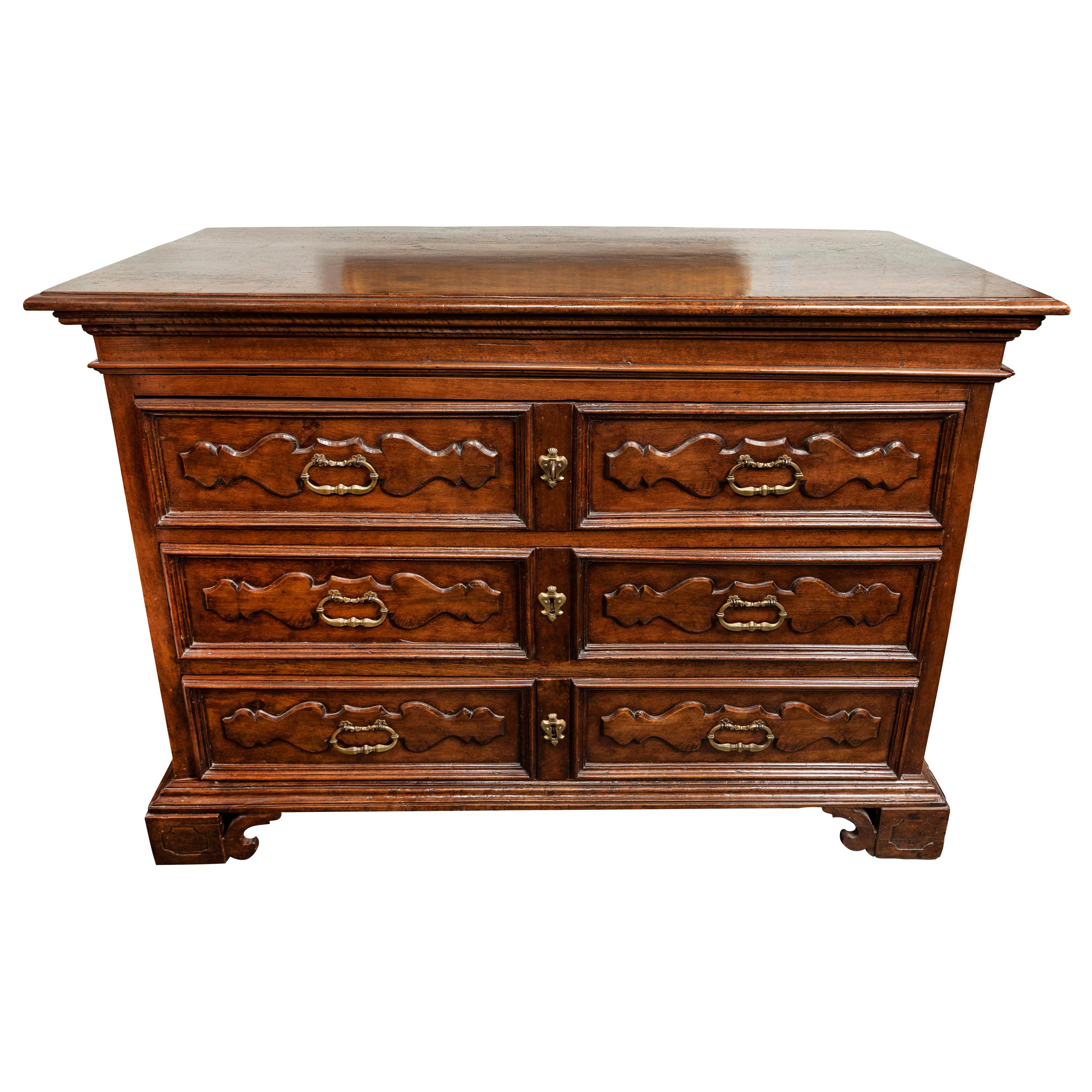 Mid-19th Century Commode For Sale at 1stDibs