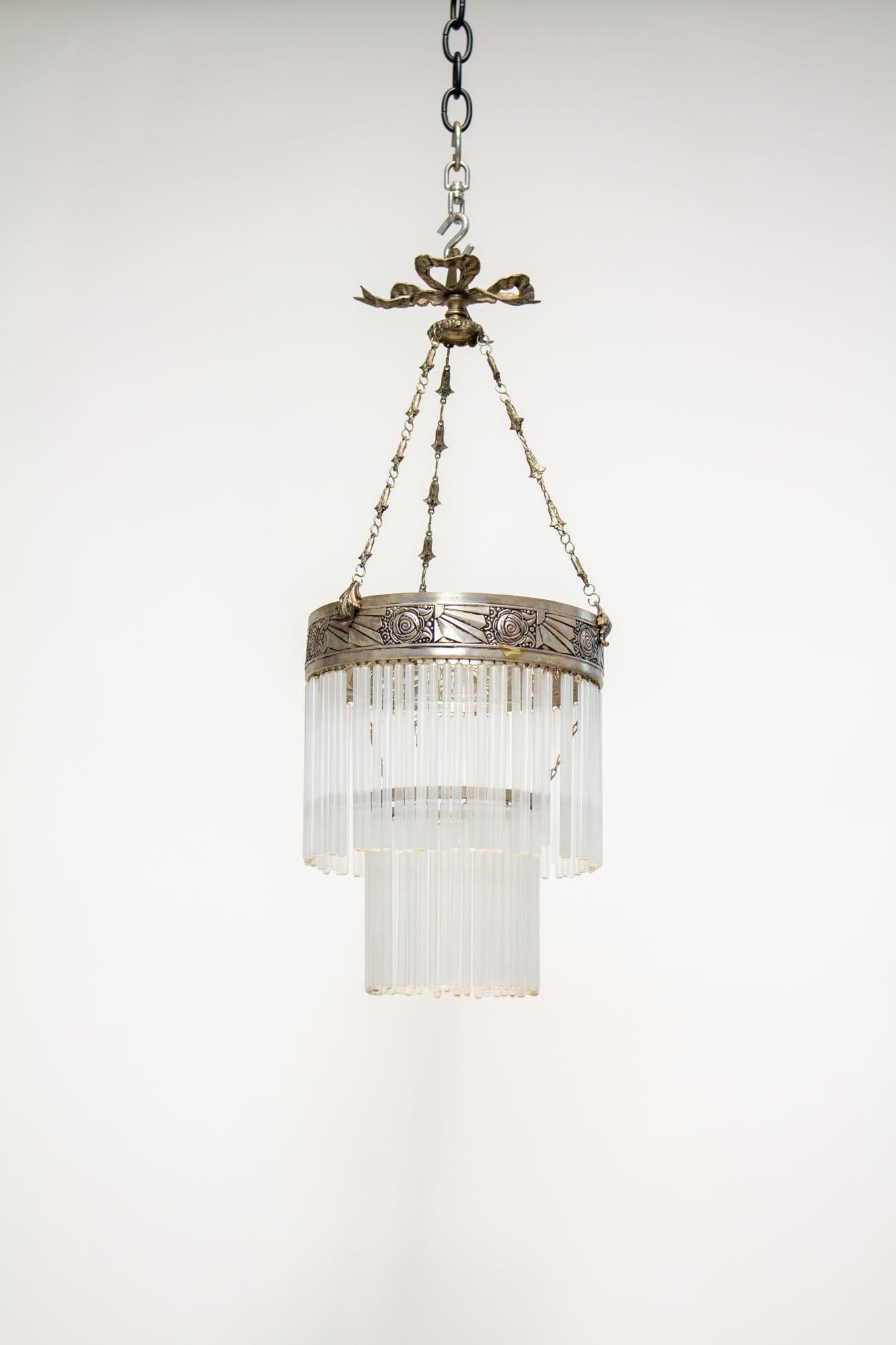 Mid 20th Century Art Deco Straw Fringe Crystal Pendant For Sale at 1stDibs