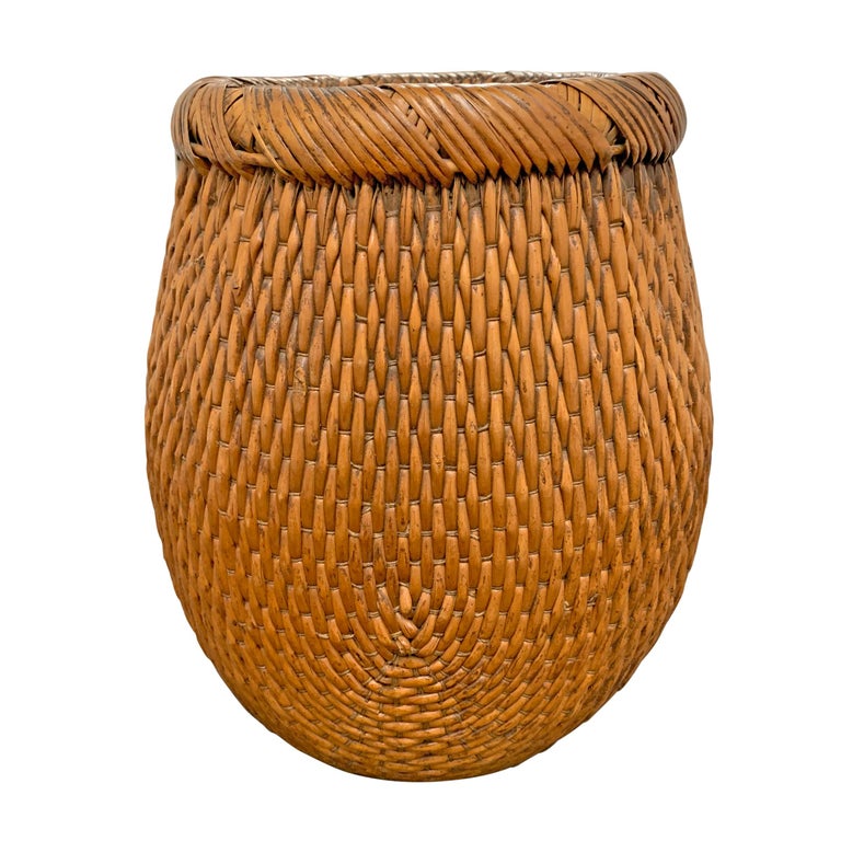 Mid-20th Century Chinese Woven Reed Basket For Sale at 1stDibs