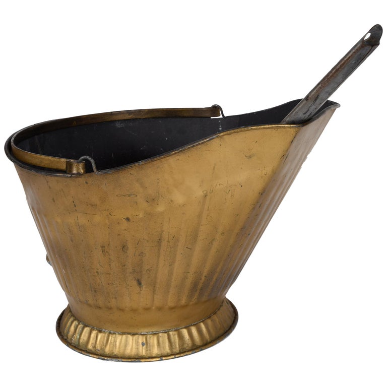 Mid-20th Century Coal Scuttle Fire Place Bucket For Sale at 1stDibs