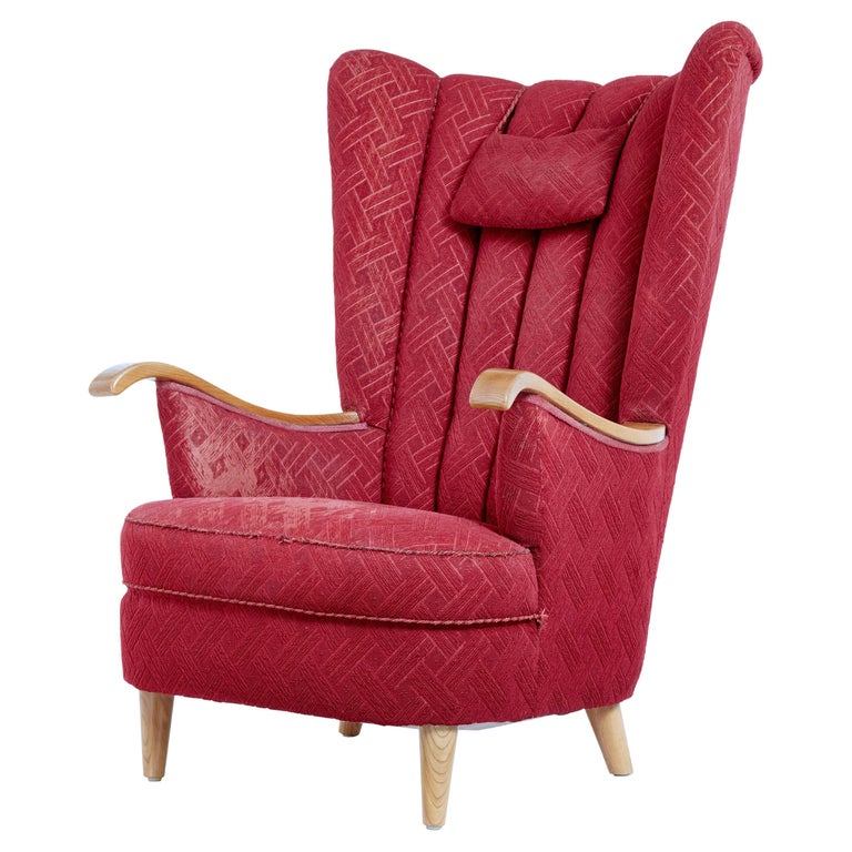 Mid-20th century elm shell back armchair For Sale at 1stDibs