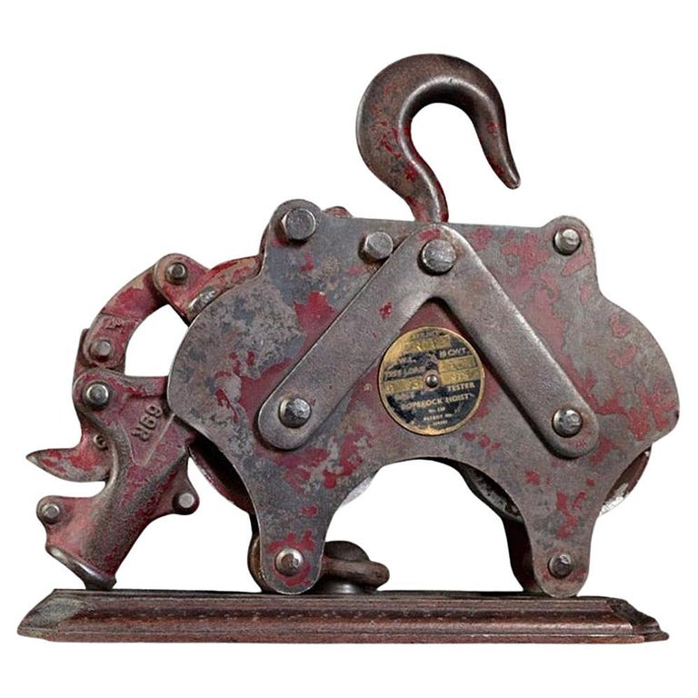 Mid-20th Century English Rope lock Hoist Rhino Sculpture For Sale at ...