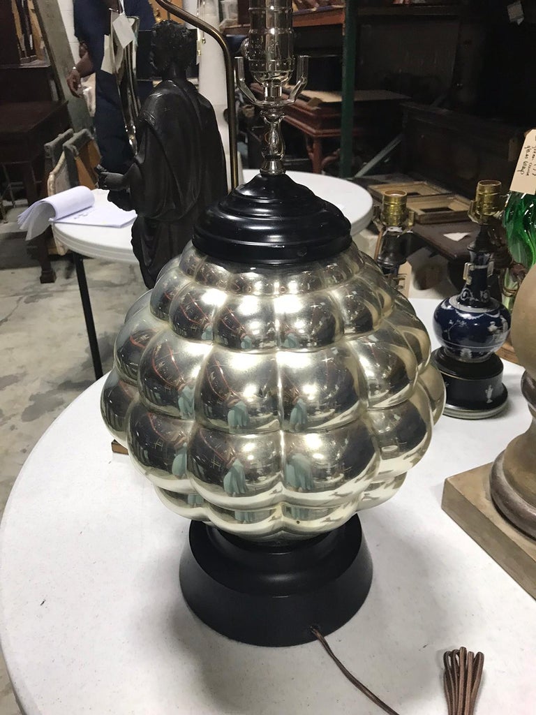 Mid-20th Century Mercury Glass Lamp on Black Base For Sale at 1stDibs
