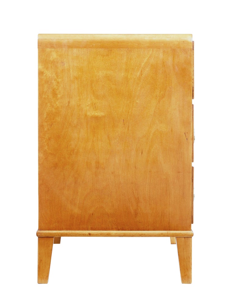 Mid-20th Century Scandinavian Birch Chest of Drawers For Sale at 1stDibs