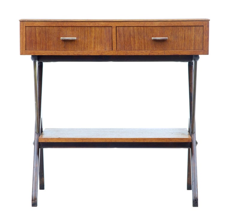 Mid 20th Century Scandinavian Modern Teak Side Table For Sale at 1stDibs