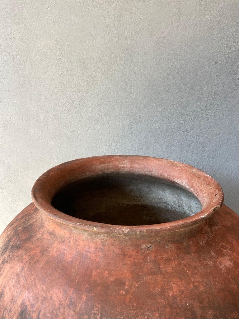 Mid 20th Century Terracotta Water Pot From Mexico For Sale at 1stDibs