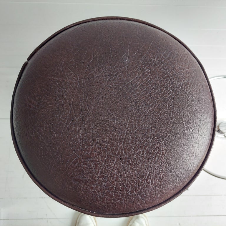 Mid Centruy Chrome and Brown Vinyl Swivel Bar Stools , 1970s Set of 2 ...