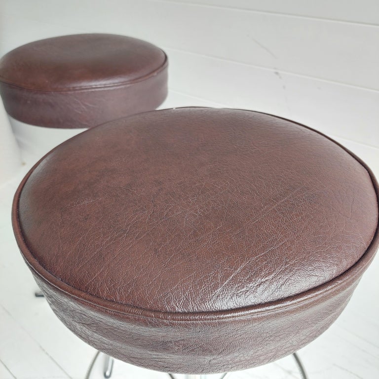 Mid Centruy Chrome and Brown Vinyl Swivel Bar Stools , 1970s Set of 2 ...