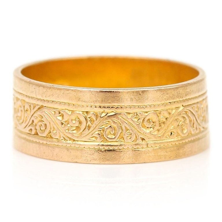 Mid Century 22ct Gold Engraved Wedding Band, Circa 1959 For Sale at 1stDibs
