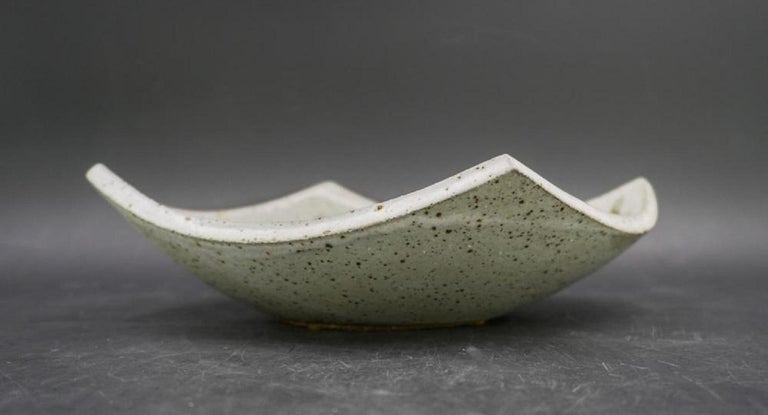 Mid Century Abstract Joel Edwards Shallow Pottery Bowl For Sale at 1stDibs