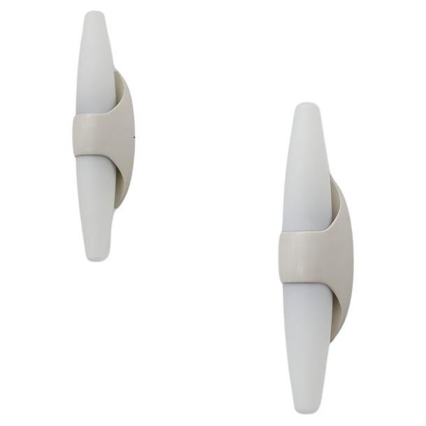 Mid-Century Bakelite Bo-Niko Double Wall Lamp For Sale at 1stDibs