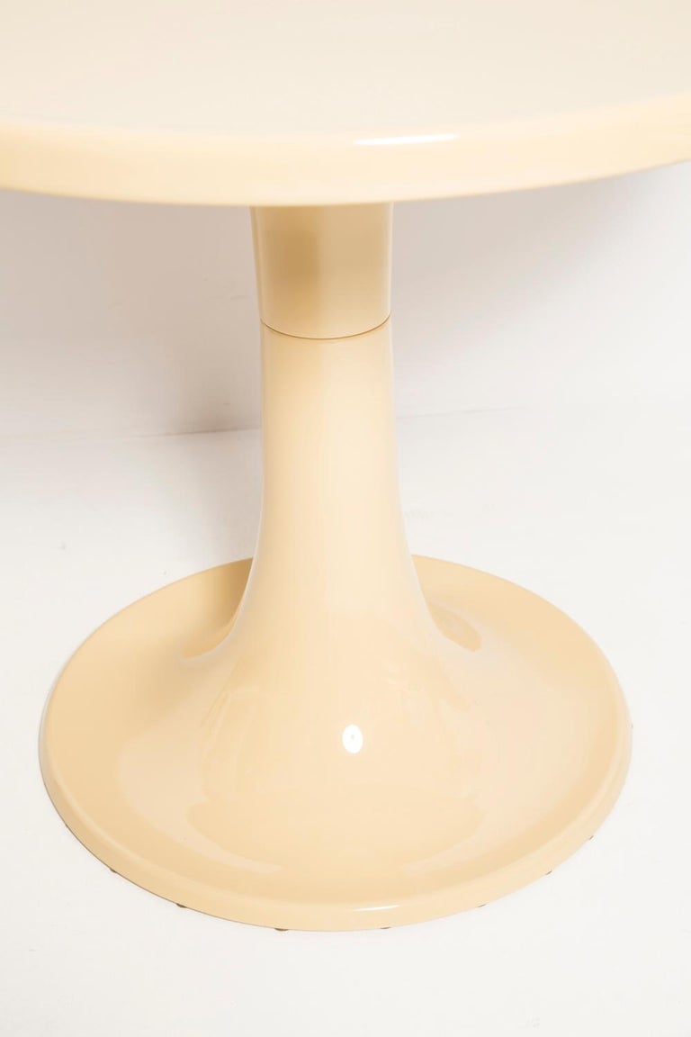 Midcentury Beige Kangaroo Table, by Ernst Moeckl, Germany, 1968 For ...