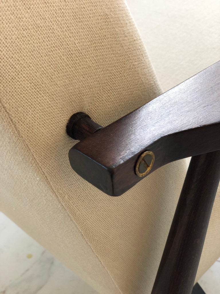 Mid Century Beige Linen Armchair by Henryk Lis, 1960s For Sale at 1stDibs