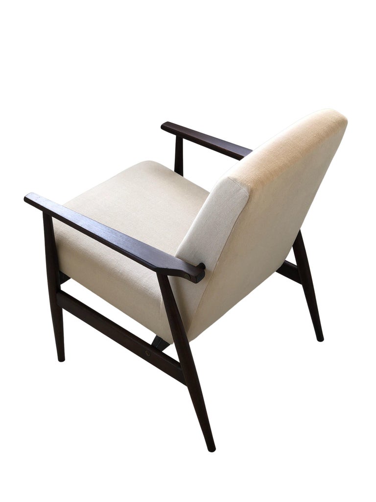 Mid Century Beige Linen Armchair by Henryk Lis, 1960s For Sale at 1stDibs