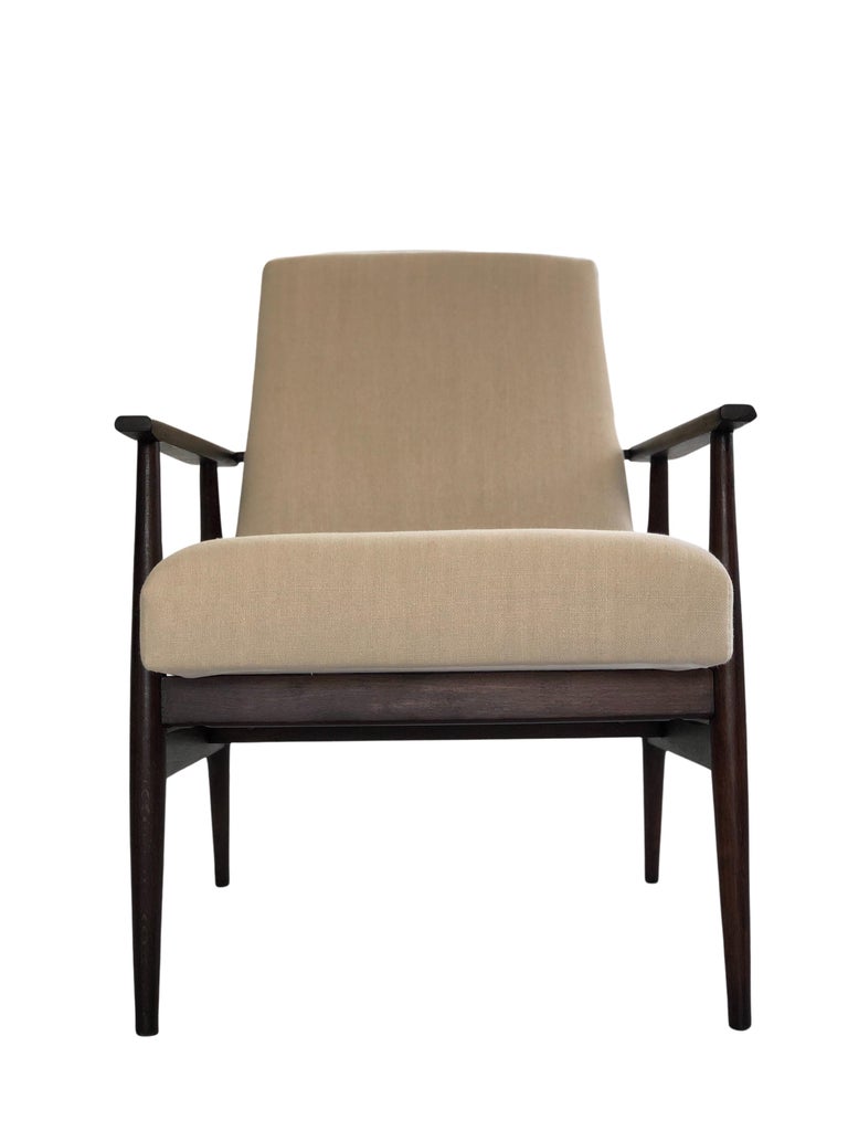 Mid-Century Beige Linen Armchair with a Stool by Henryk Lis, 1960s, Set ...