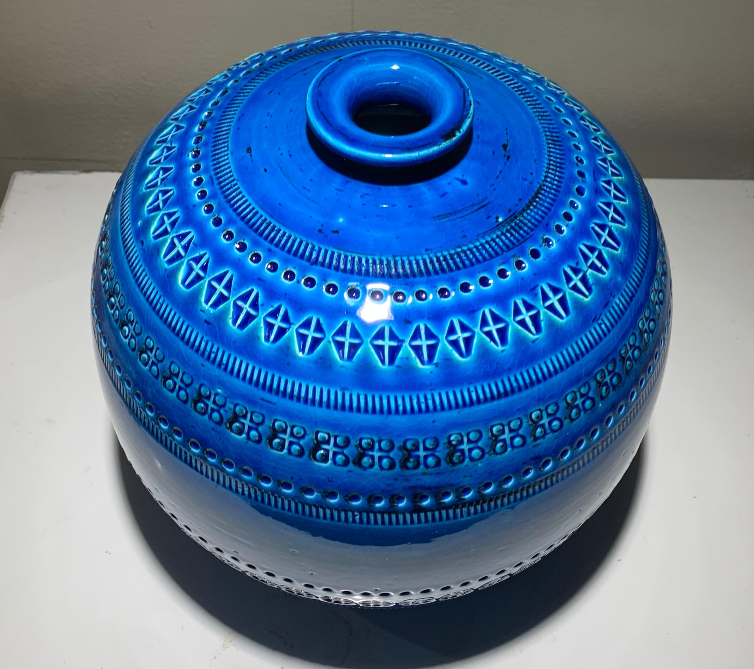 Mid-Century Bitossi Rimini Blue Ceramic Ball Vase, Aldo Londi, Italy ...