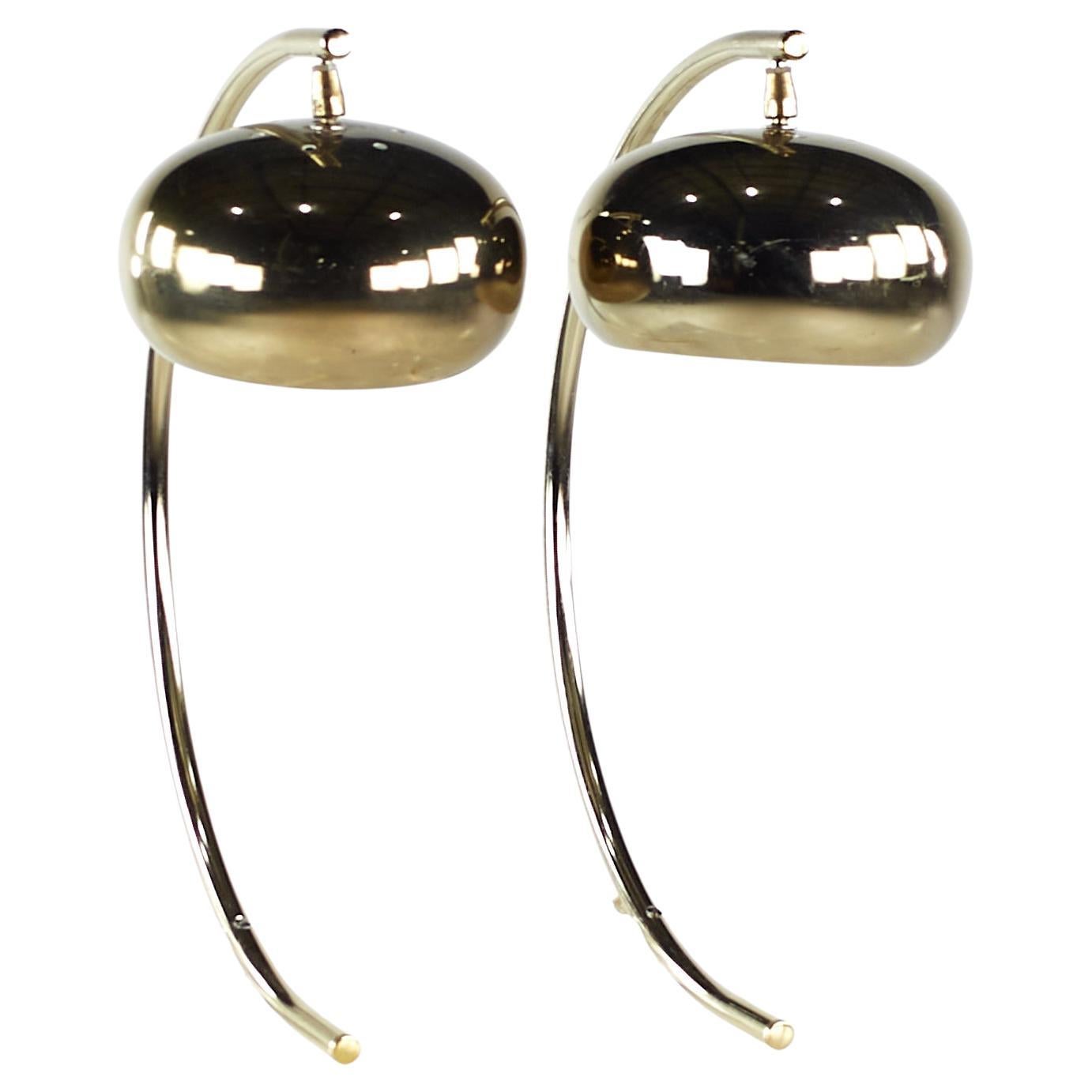 DNA Lucite Lamp, Mid-Century at 1stDibs | lucite dna table