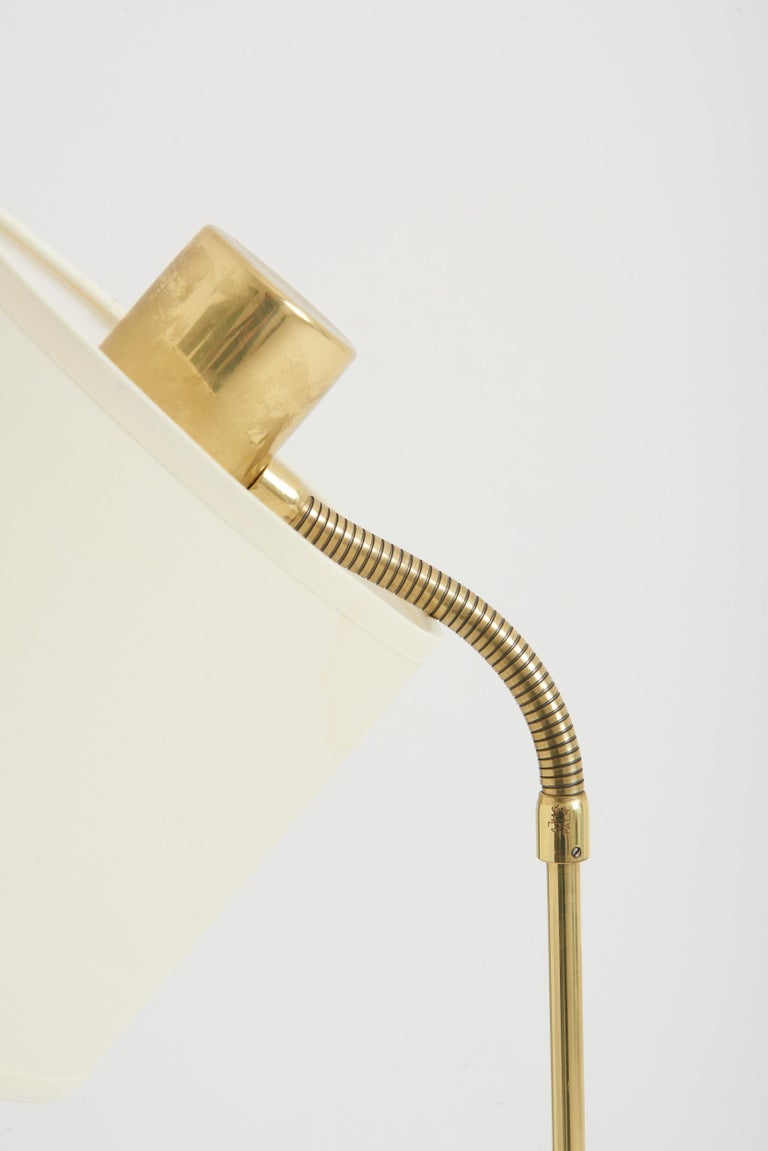 Midcentury Brass Reading Floor Lamp For Sale at 1stDibs