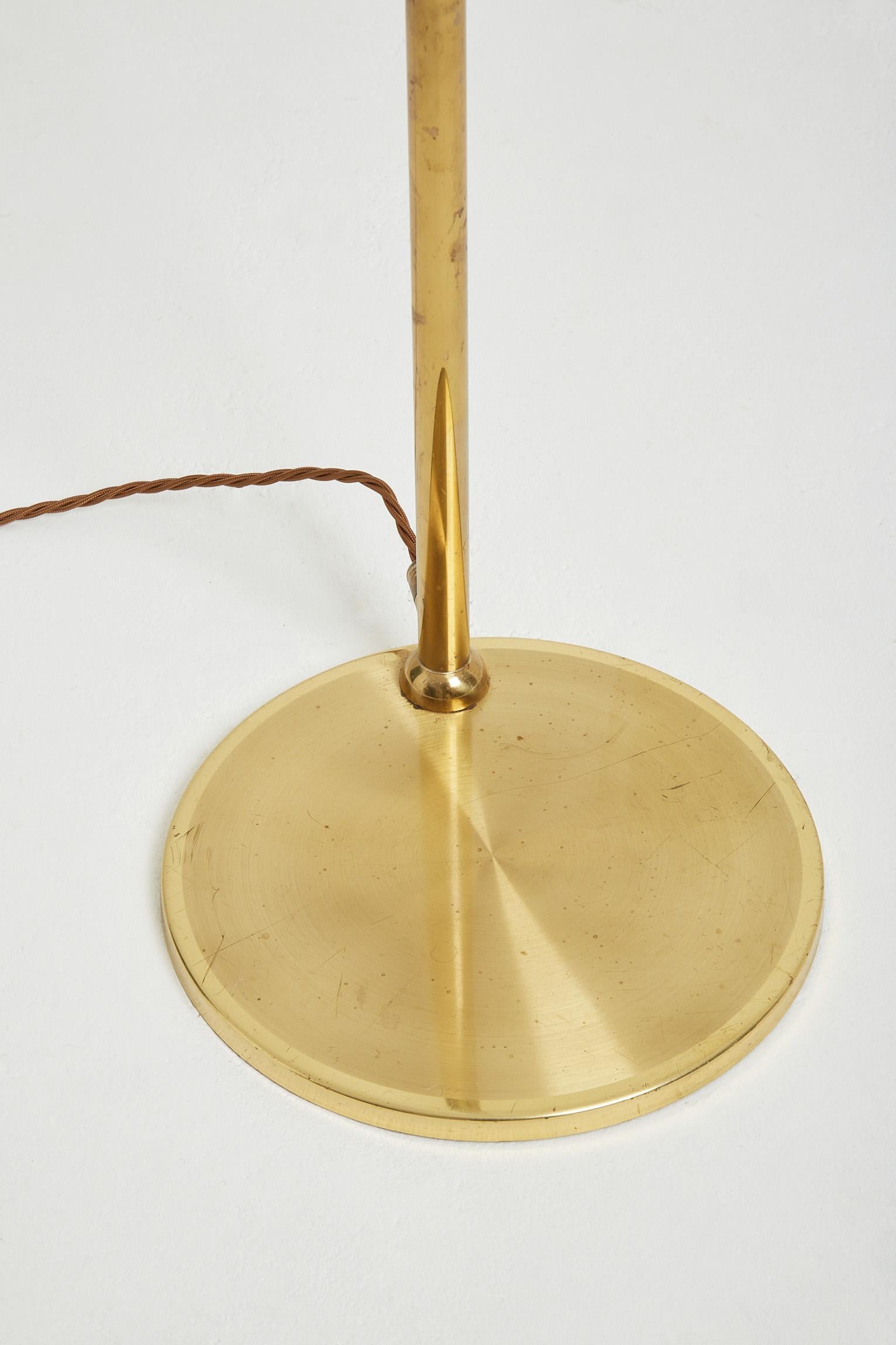 Mid-Century Brass Reading Floor Lamp at 1stDibs