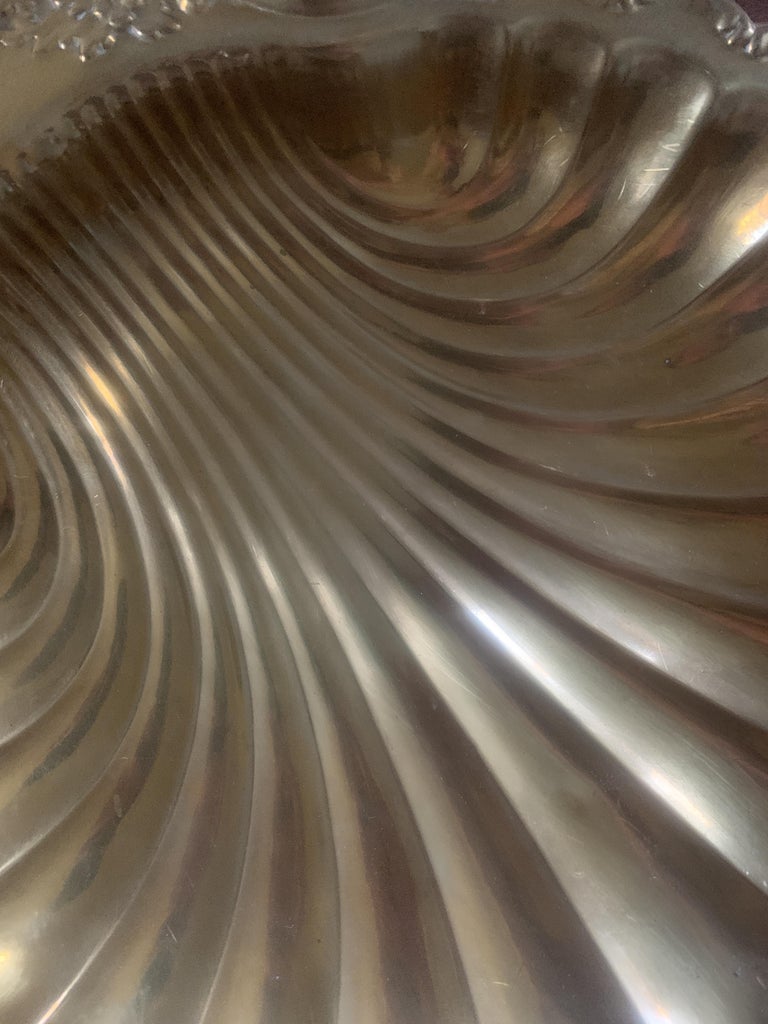 Mid-Century Brass Shell Platter For Sale at 1stDibs