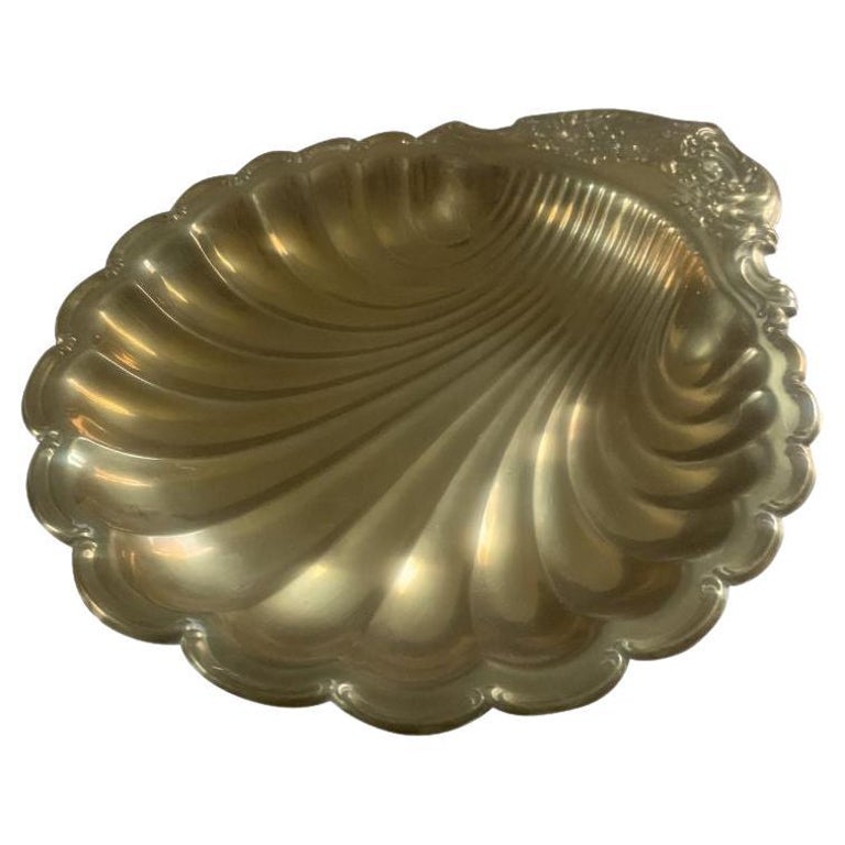 Mid-Century Brass Shell Platter For Sale at 1stDibs