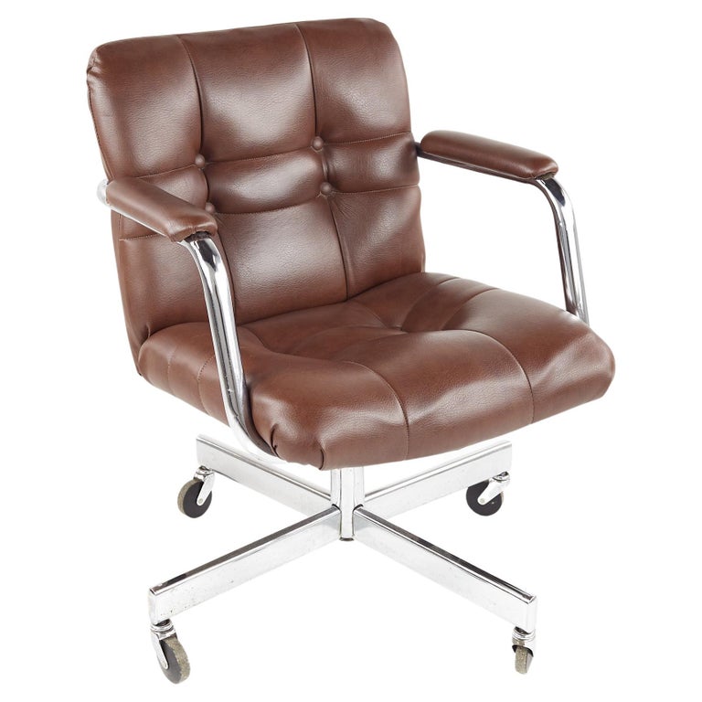 Mid-Century Brown and Chrome Swivel Wheeled Office Chair For Sale at ...