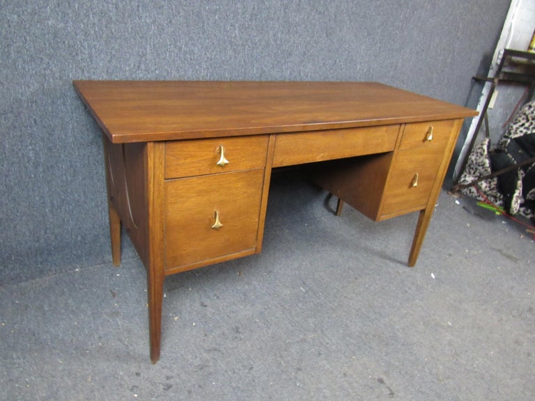 Midcentury Broyhill Brasilia Walnut Desk For Sale at 1stDibs
