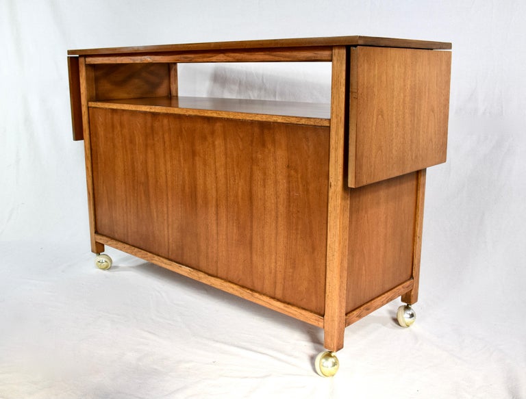 Mid-Century Buffet or Serving Table on Brass Casters For Sale at 1stDibs