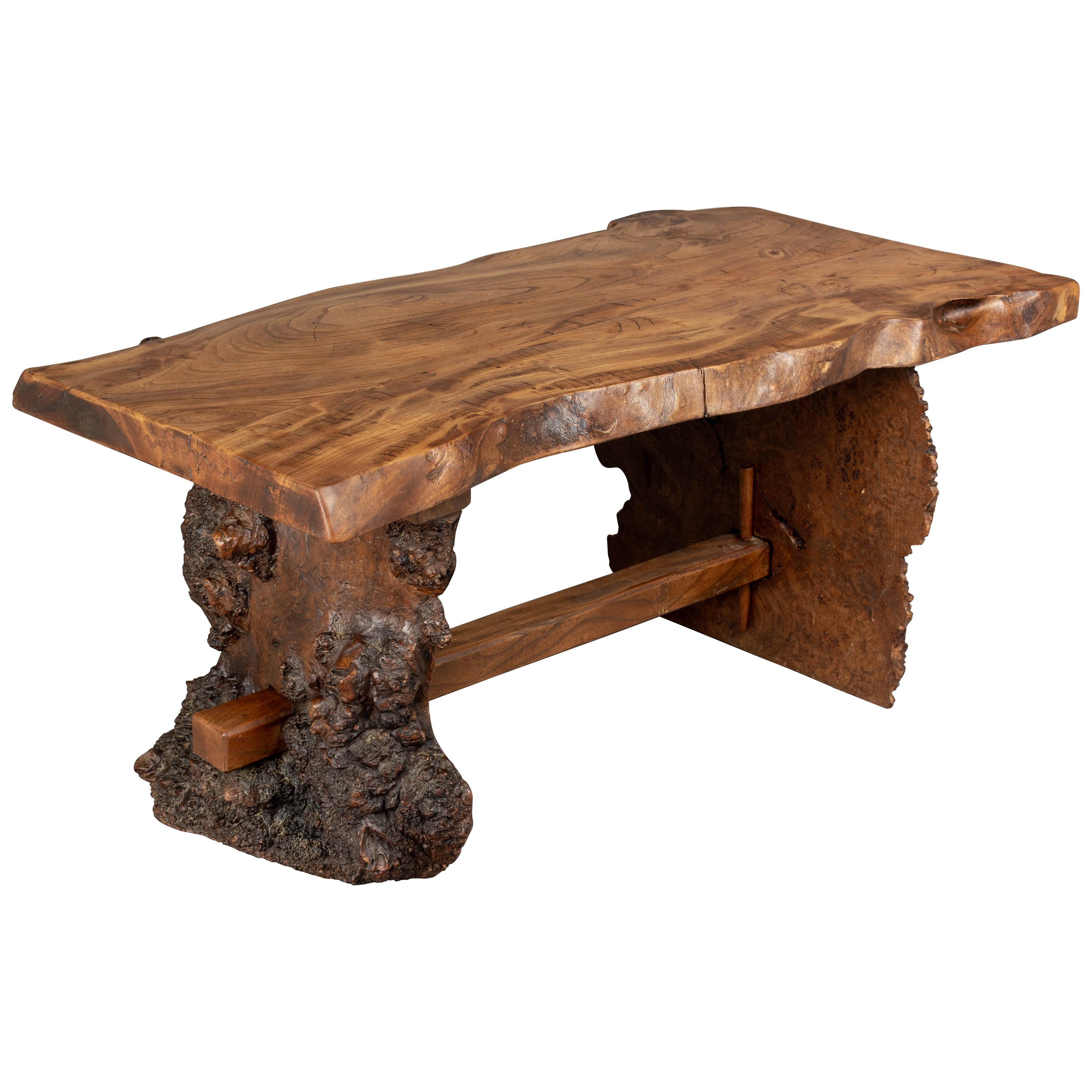 Vintage La Barge Brass Scalloped Edge Piecrust Coffee Table at 1stDibs