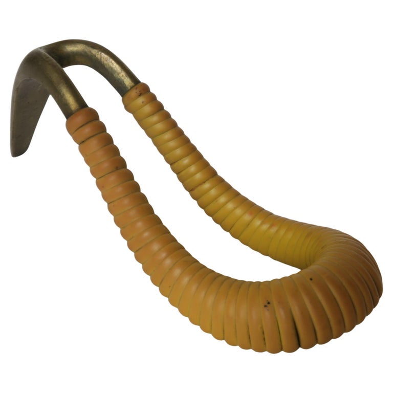 Midcentury Carl Auböck Pipe Rest Made from Brass For Sale at 1stDibs