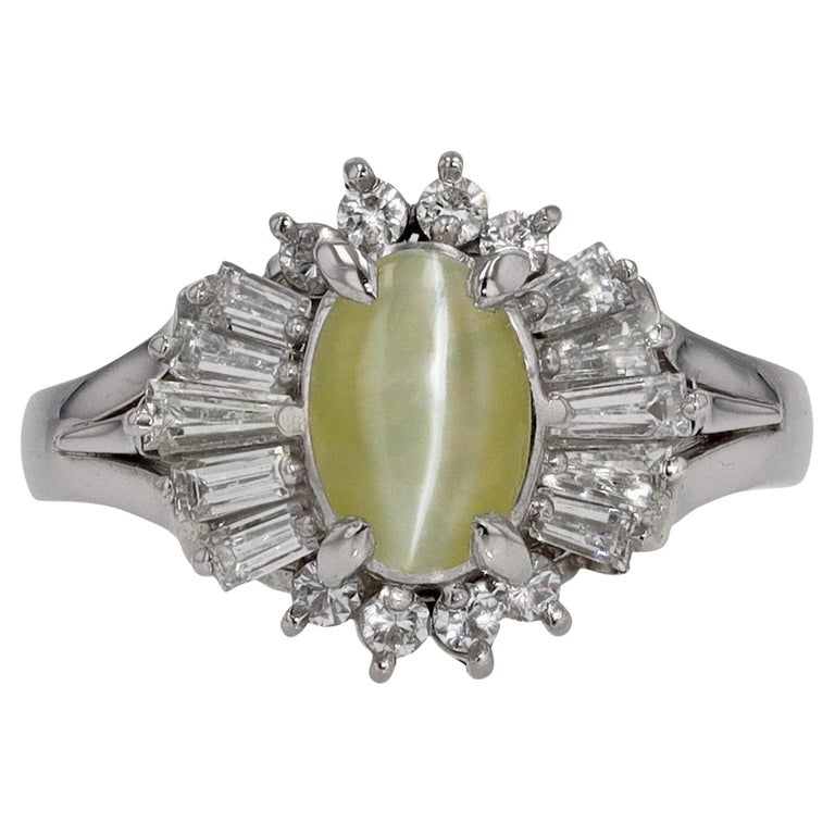 Midcentury Cat's Eye Chrysoberyl Cocktail Ring For Sale at 1stDibs