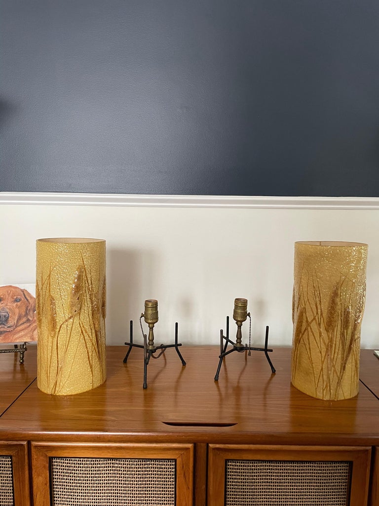 Mid Century Cattail Lamps on Iron Base For Sale at 1stDibs