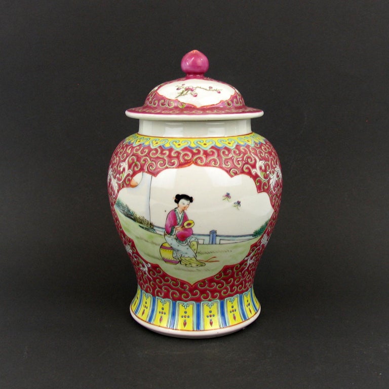 Mid-Century Chinese Ceramic Urn with Lid, Jiangxi For Sale at 1stDibs