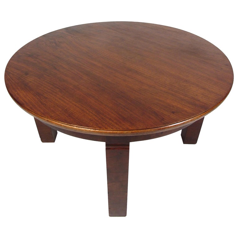 Mid-Century Circular Coffee Table For Sale at 1stDibs