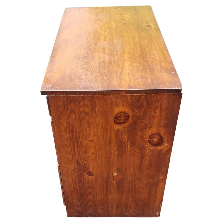 Midcentury Classic Four Drawer Pine Student Desk For Sale at 1stDibs