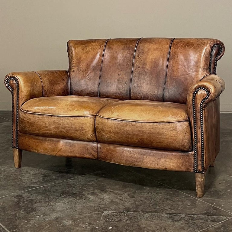 Mid-Century Club Sofa in Leather at 1stDibs