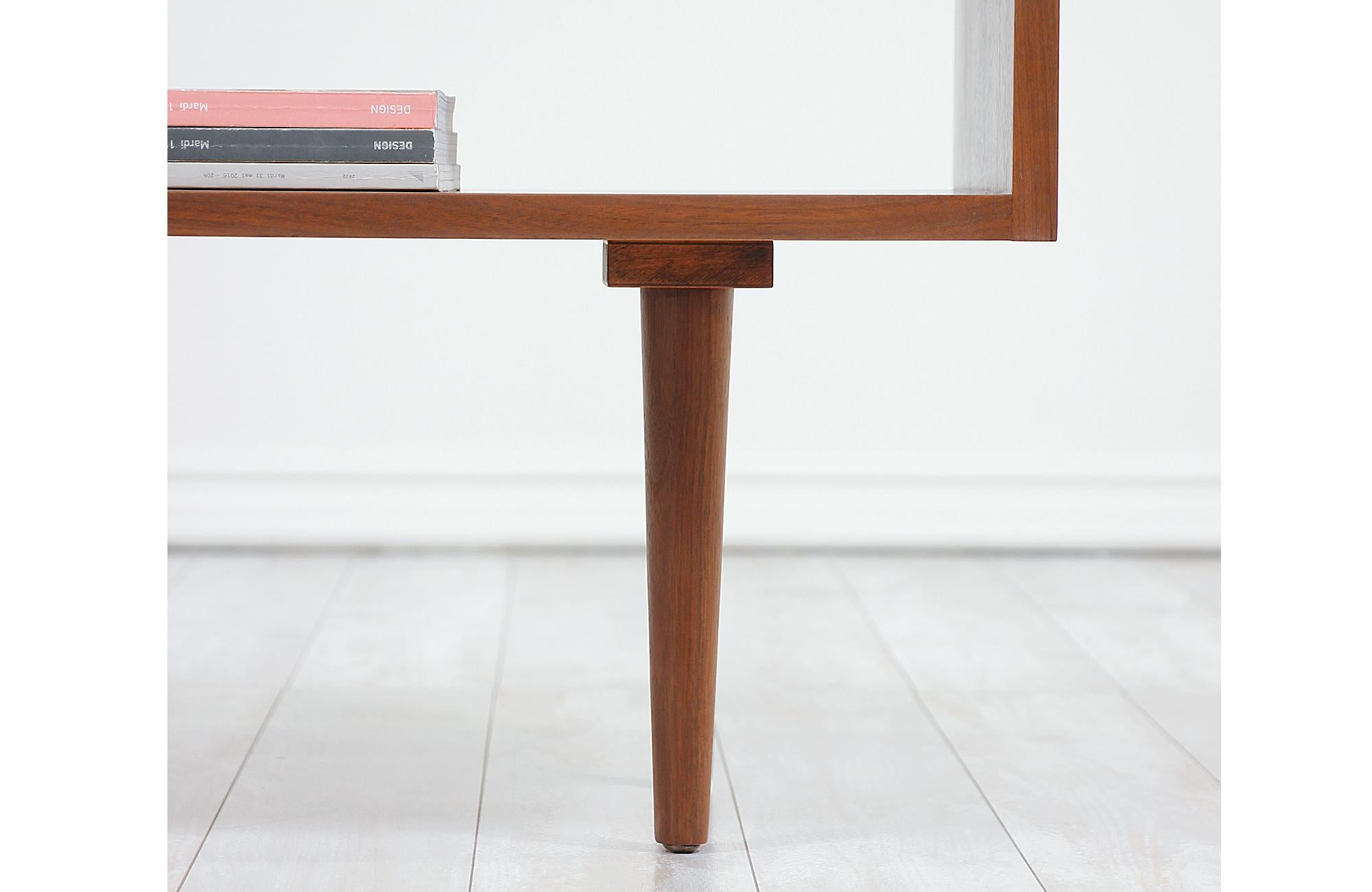 Midcentury Console Table by Milo Baughman for Glenn of California at ...