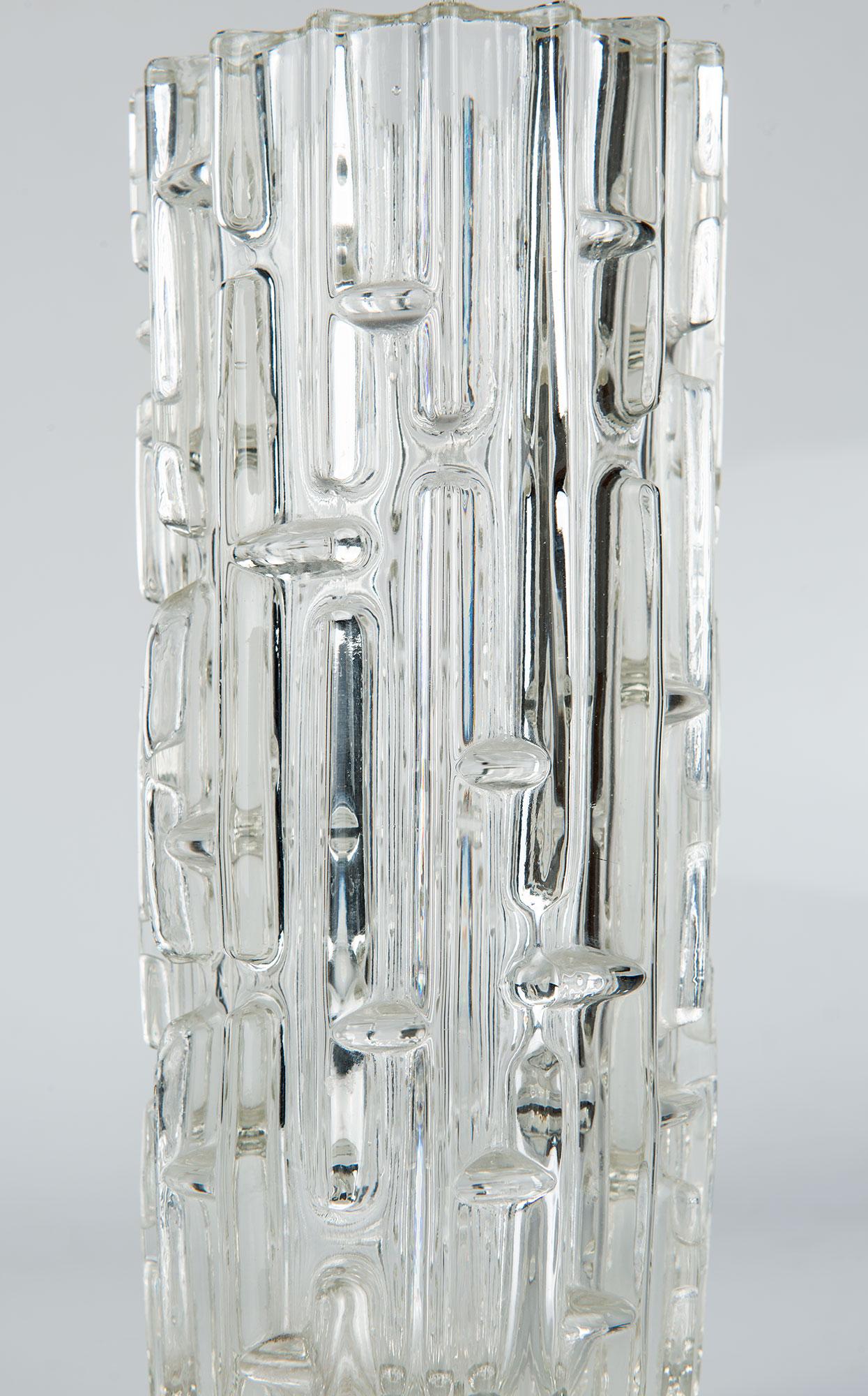 Midcentury Czech Glass Vase by Frantisek Vizner, 1960s For Sale at 1stDibs